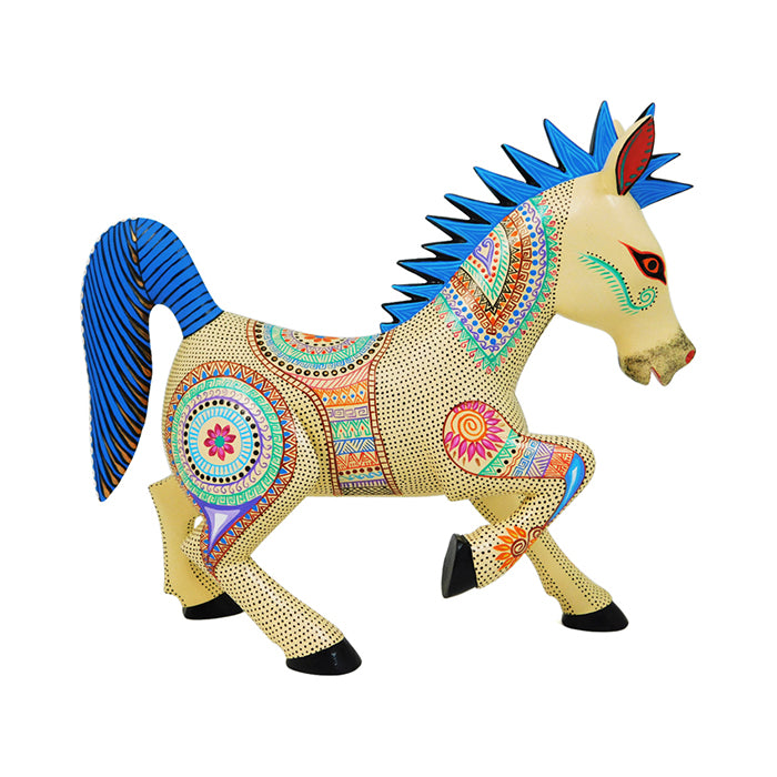 Rene Xuana: Horse | Sandia Folk